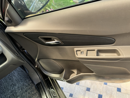 Cobalt 2022  tuning qilingan tayyor METAN kraska toza 56,000 yurgan