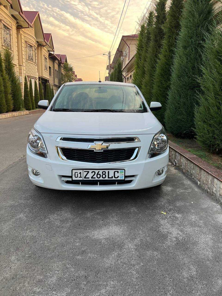 Cobalt 2023 yil, oq rang, 4900 km yurgan
