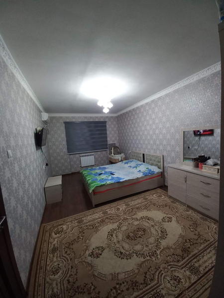 Ижарага 2 хона уй хамма шаройити бор.