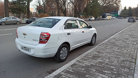 Свой авто Cobalt 2-позиц, 2015 г.в. Пробег 84000. Без ДТП. Один хозяин