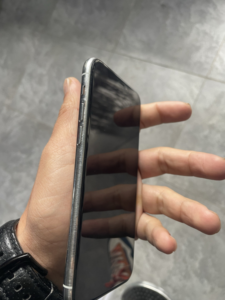 Iphone 11pro 256gb 67% yomks radnoy