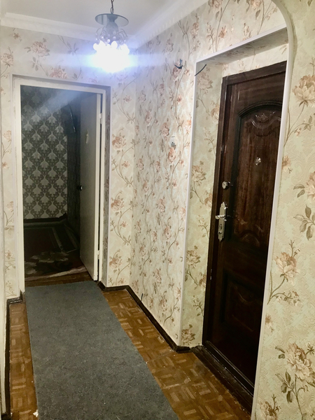 Продаётся 2/4/5 Балкон 2*6 Учтепа 26 кв оринтир Кафе Москва