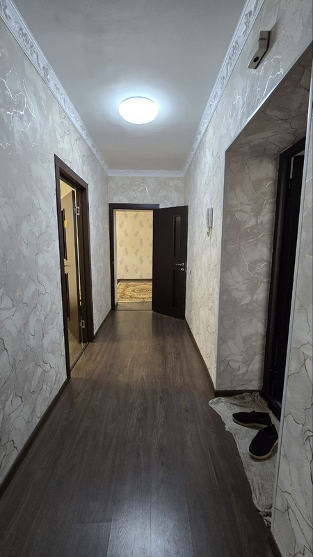 Срочно сотилади 
Янгихаёт тумани 

8 Худуд 2/2/7  57м²

Ипатика  булад