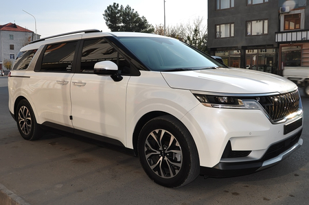 Kia Carnival 2023