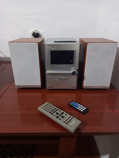 Прадаётся Panasonic SA-PM91D