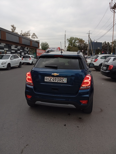 Srochna Trecker 1 tayyor avto kredit
