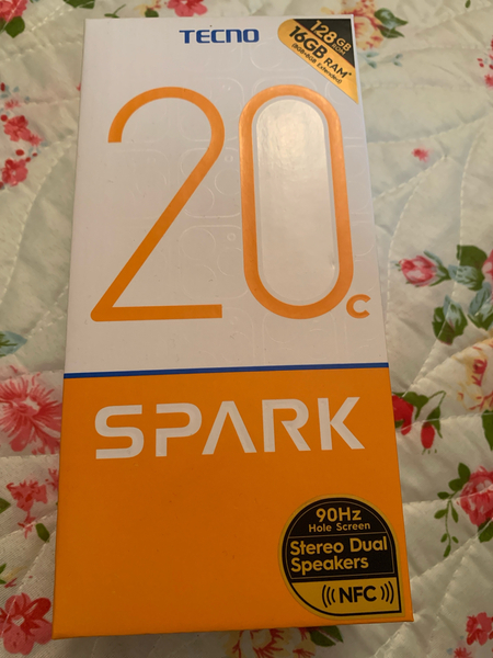 SPARK tecno 20 sotiladi 128GB