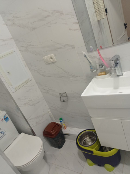 Продается квартира в центре 1-2/1/7 новостройка евро
