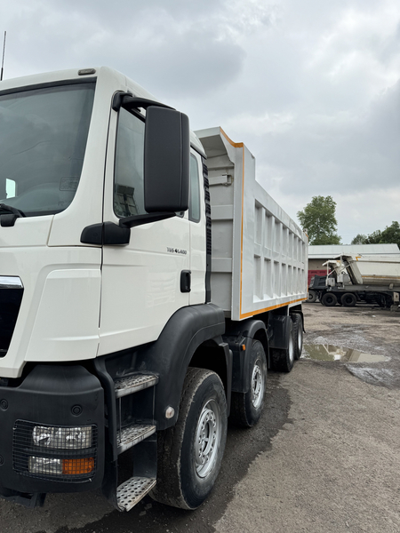 Самосвал Man TGS 41.400 8x4