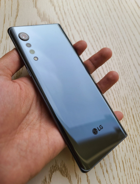 Lg velvet holati yaxwi
