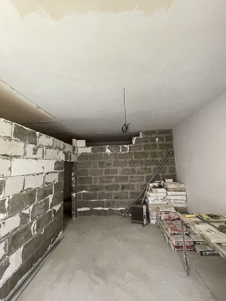 Magazin (Магазин) sotiladi