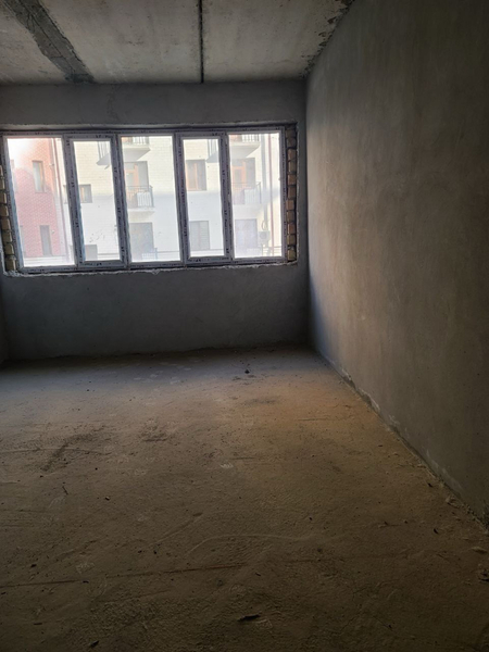 3-комнт квартира с кадастром Вокзал 2-этаж 102m²  без глухих комнат
