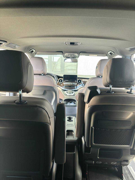 Mercedes Benz V-Class 7-местный