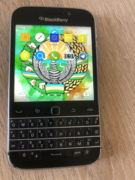 Black Berry classic 16gb