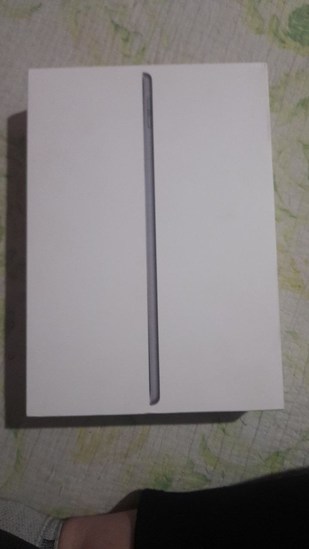 Срочно продам iPad 9 64GB