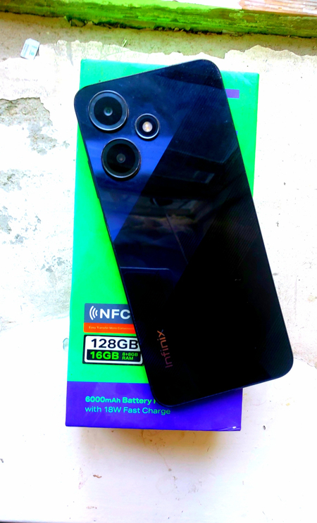 Infinix Hot 30 Play 5G Lt
