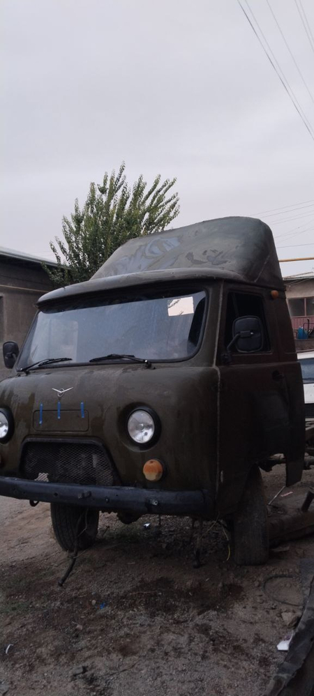 UAZ kabina sotiladi