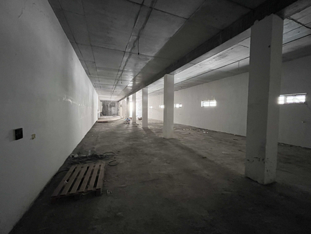 (Добрый) Катта Козиробод (Стадион Бунедкор), 800 м², 1 линия