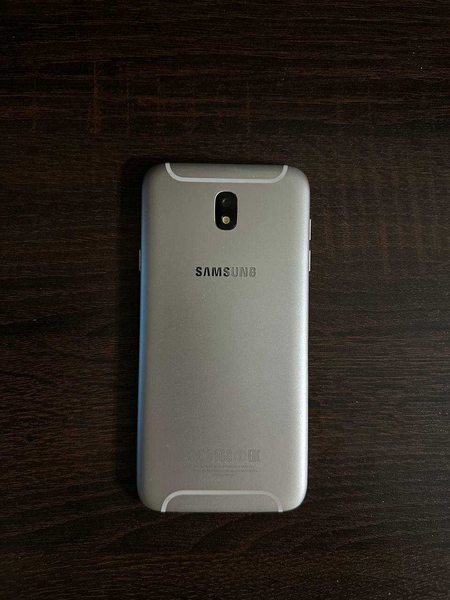 Samsung Galaxy J7 2017 3/16 GB Dual SIM + micro SD