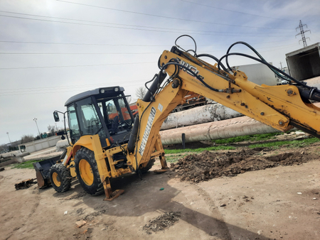 New holland b110b Tezda sotiladi xolati zor kam ishlagan