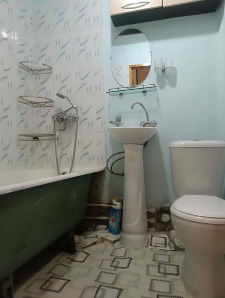 Юнусабад 5 квартал 1/4/5 (43²) *2 продаётся квартира