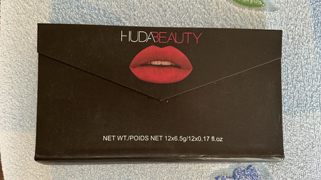 Набор матовых помад “Huda beauty”