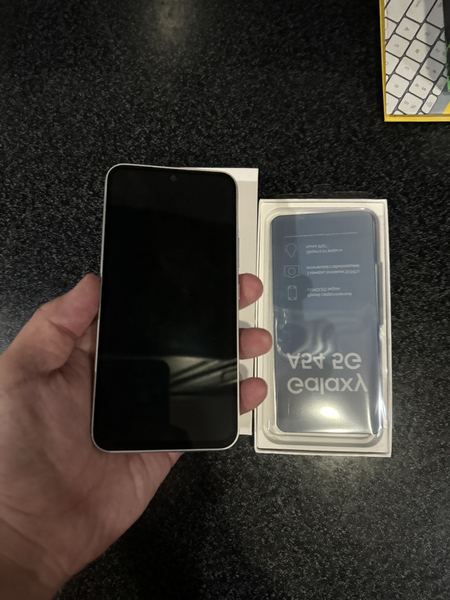 samsung a54 pamit 6.128g holati ideal karopka dak bor oqip tel qlila