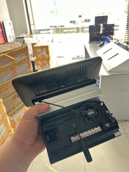 CC2 PLUS 10.2 4/32 teyes auto universal monitor