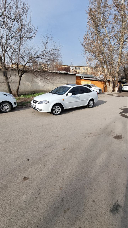 срочна жентра автомат сотилади