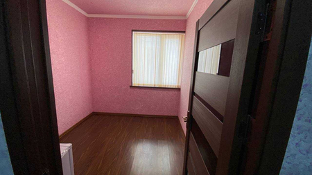 Срочно продам квартиру 3 комнаты