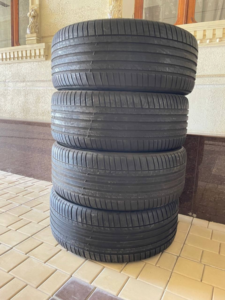 Michelin 285/45 R22 balon