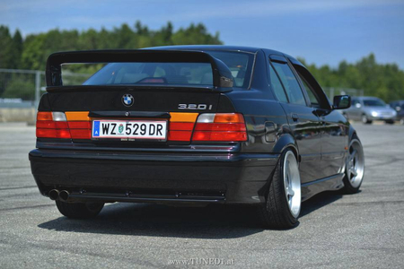 BMW e36 gt spoyler