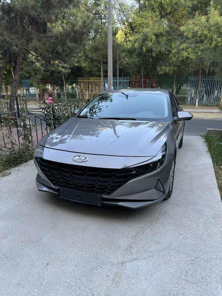 Hyundai elantra 2021