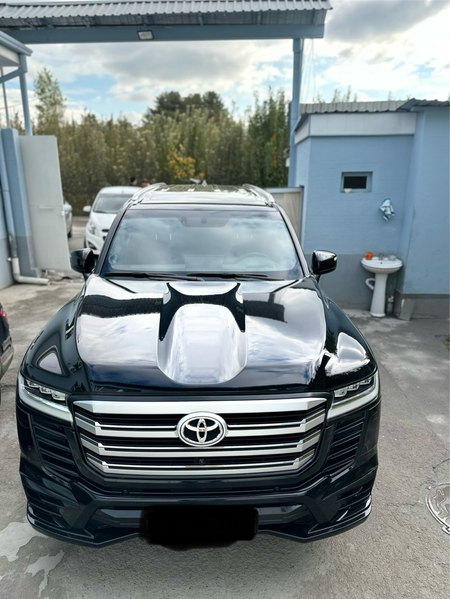 Lend cruser 300 zakazga qlingan sotiladi