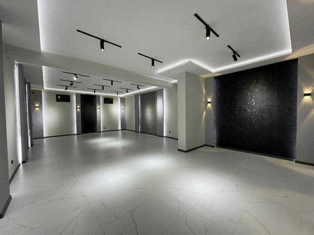 Продается комерческое помещение 150 кв.м +130 кв.м Яккасарайский рай