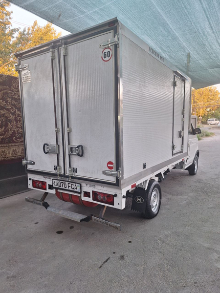 Автомобил чанган