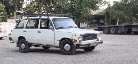 2102 vaz 1979 bezinda arenda berilmidi