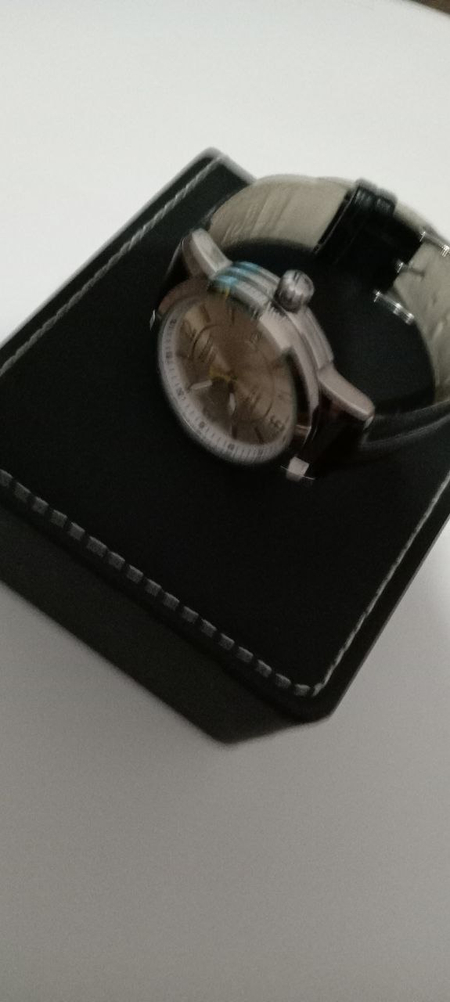 Хтой оригинал Tissot соат сотилади