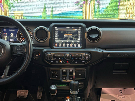 Jeep Wrangler Coupe