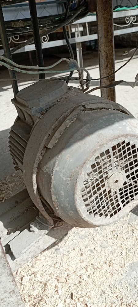 Stanok mebel chop kesadi