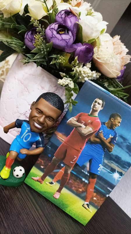 Futbol muxlislari uchun haykallar