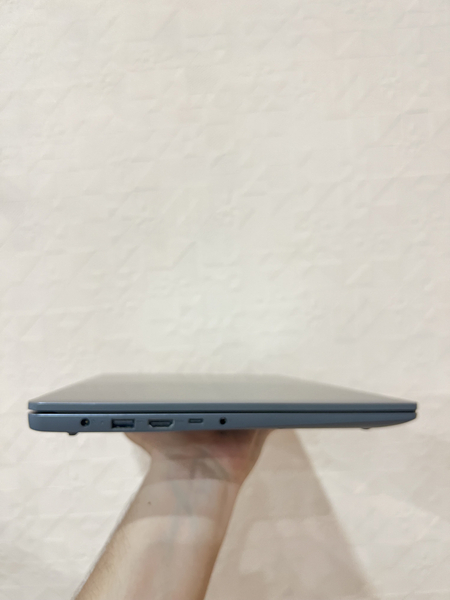 Lenovo Ideapad Slim 3 15IAN8