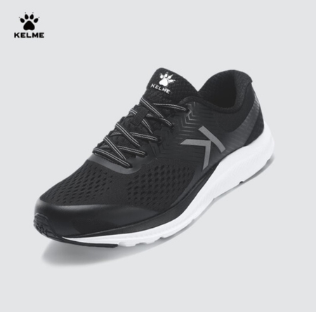 Кроссовки Kelme Sports