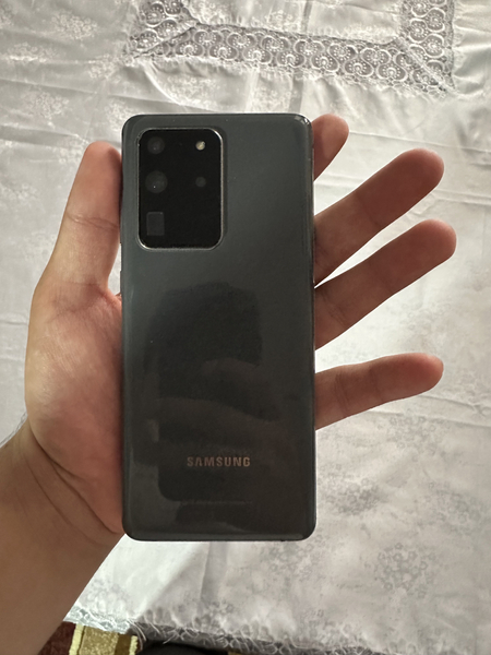 Samaung s 20 ultra 12/256
