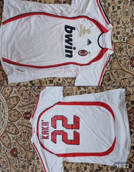 AC MILAN RETRO forma sotiladi