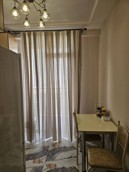 Сдается 1в2 ком квартира Юнусабад -7 ЖК Дипломат депозит 300