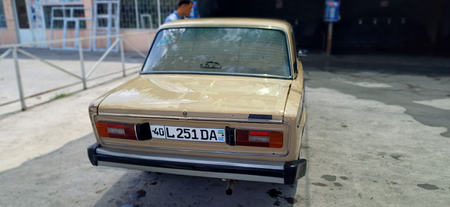Vaz 2106 sotiladi