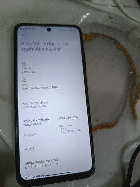 Redmi note 10 5G.