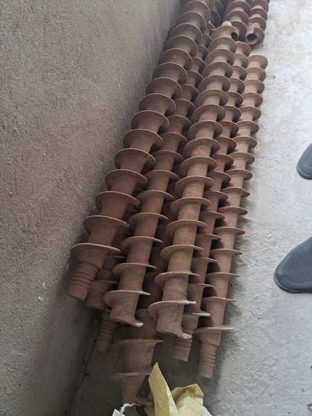 Buravoy stanok sotiladi
