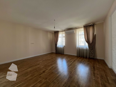 (Добрый) ЖК Новомосковская, 108 м², 3 комнаты, Сливочная, Евро класс